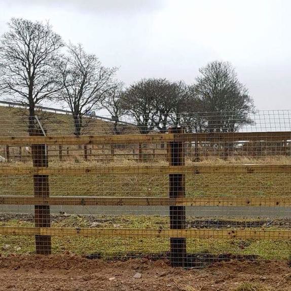 Fencing Contractor Agricultural, Equine & Environmental - Christie Fencing